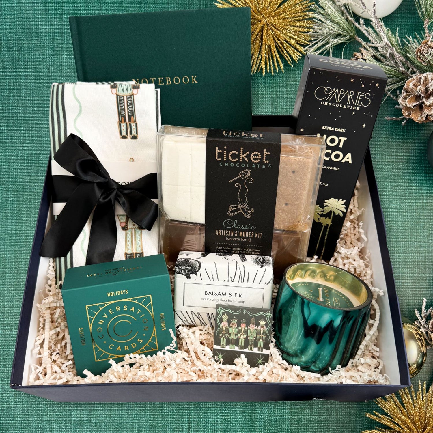 Luxury Curated & Custom Gift Boxes For Women | Luxe & Bloom